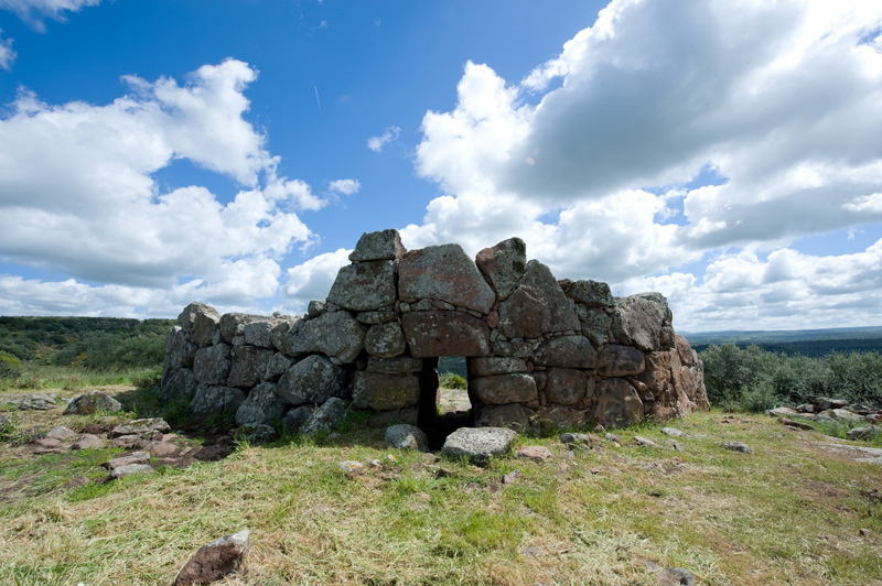 Monte Baranta Muraglia Megalitica, Sardinia (Sardegna) | Megalithic Portal