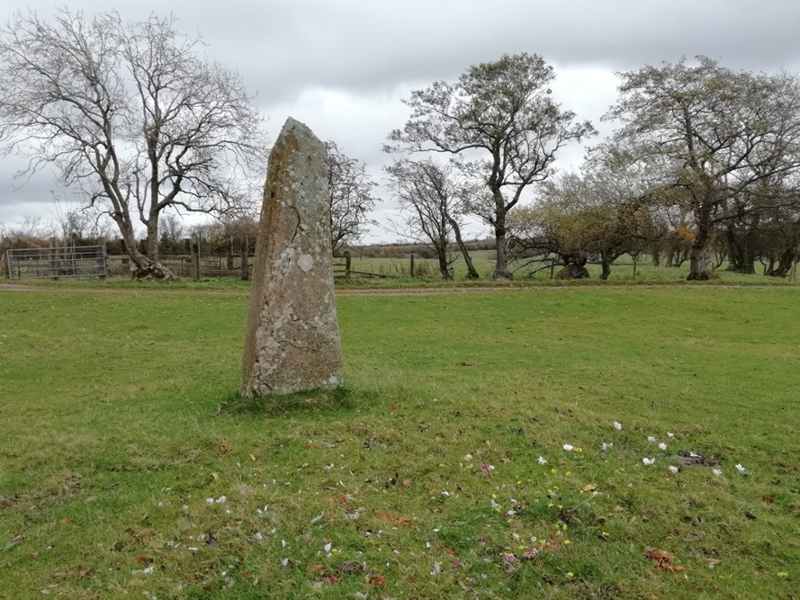 Wern Derys [Wern Derries] Standing Stone (Menhir) : The Megalithic ...