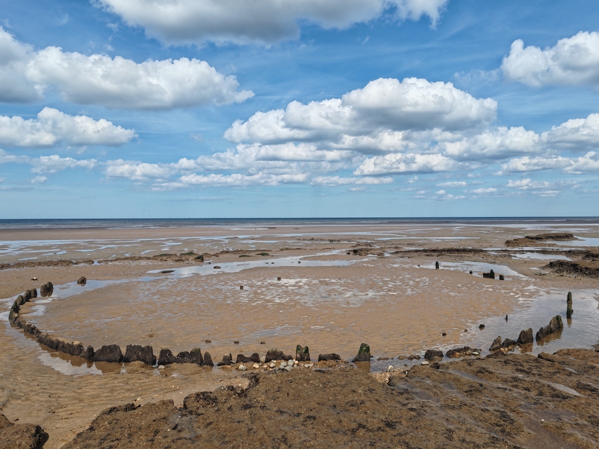 Holme II [Seahenge II, Holme 2, Seahenge 2] Timber Circle : The ...