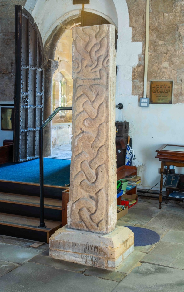 Crowle Stone, Lincolnshire | Megalithic Portal