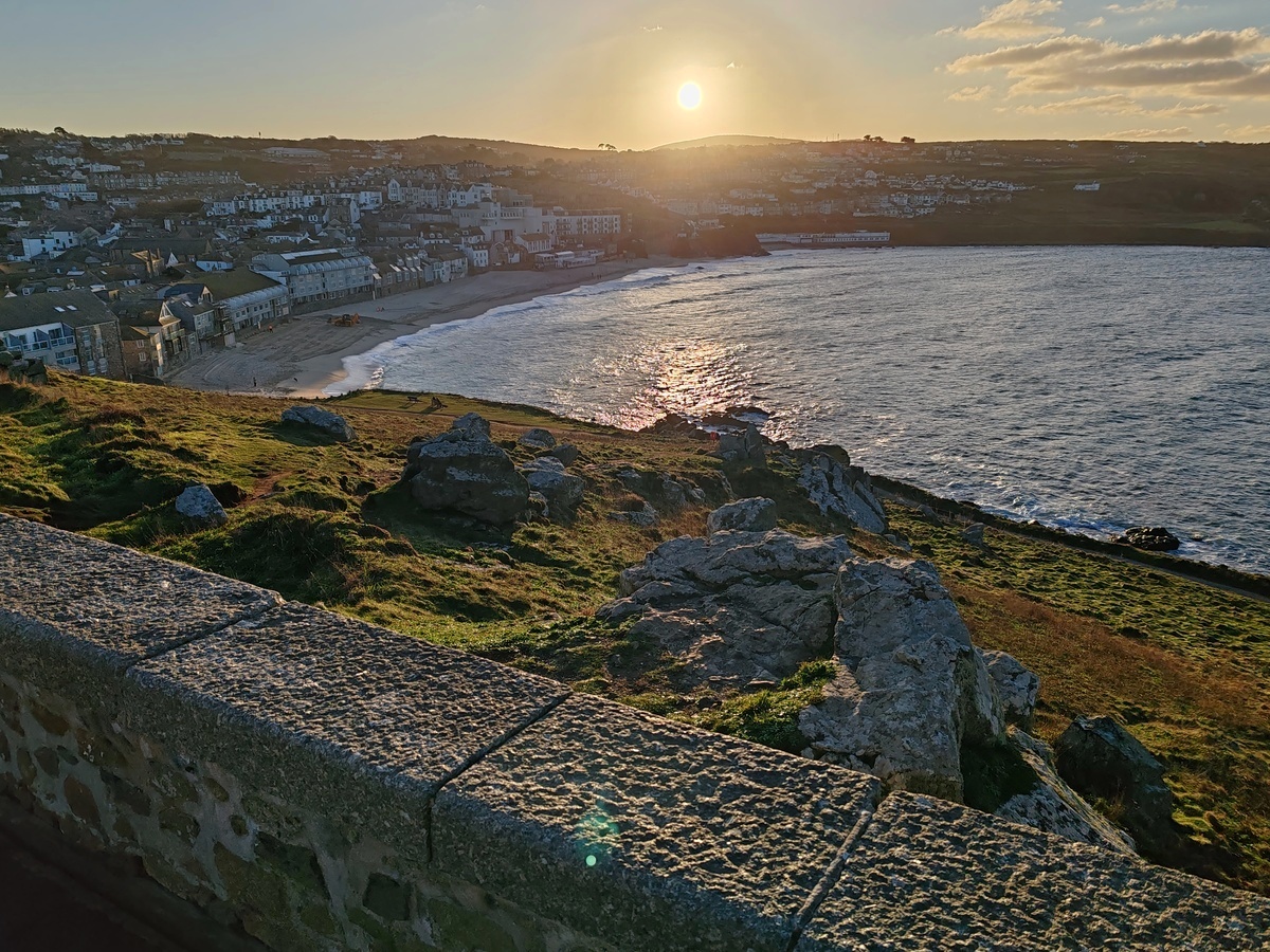 St Ives Head Fort Promontory Fort / Cliff Castle : The Megalithic ...