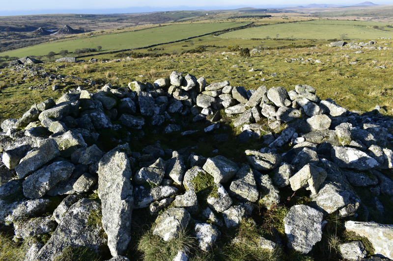 Carburrow Tor cairns, Cornwall | Megalithic Portal