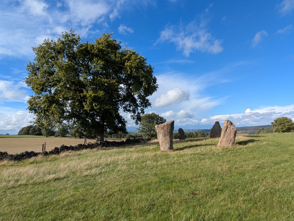 Nine Stones Close, Derbyshire | Megalithic Portal
