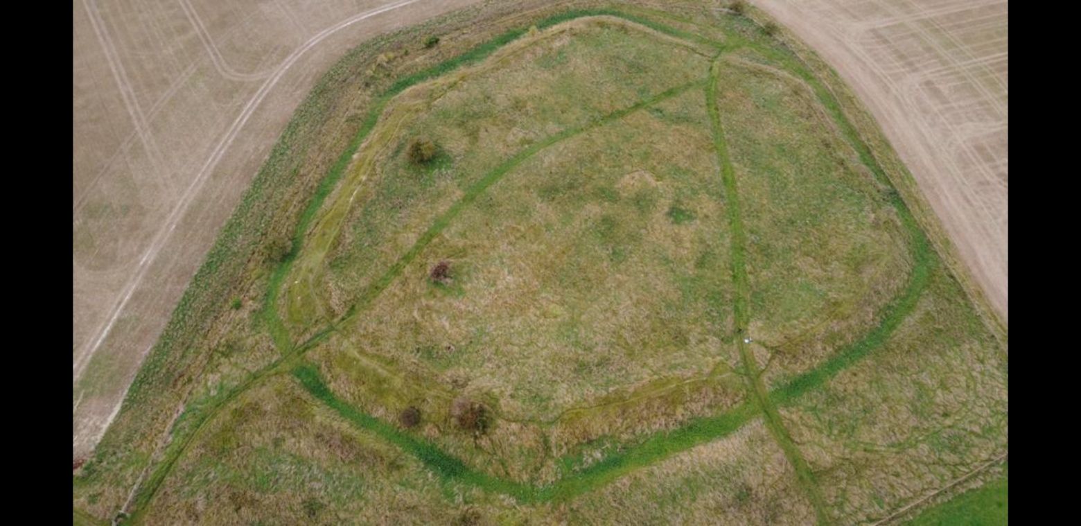 Alfred's Castle, Oxfordshire | Megalithic Portal