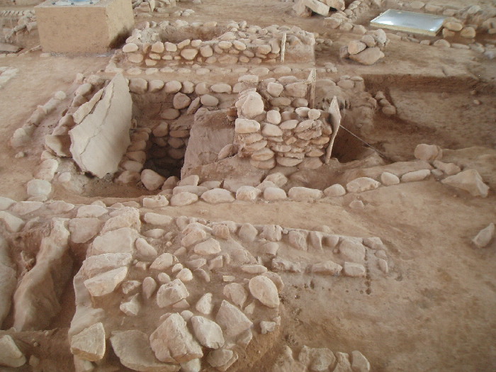 Tsepi Early Helladic Graves, Central Greece | Megalithic Portal