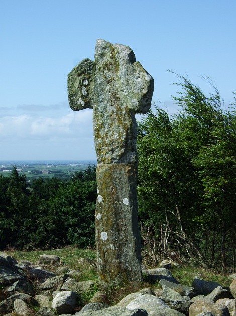 Krosshaug Barrow, Rogaland | Megalithic Portal