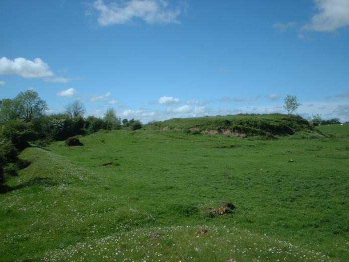 Magh Adair Standing Stone (Menhir) : The Megalithic Portal and Megalith ...