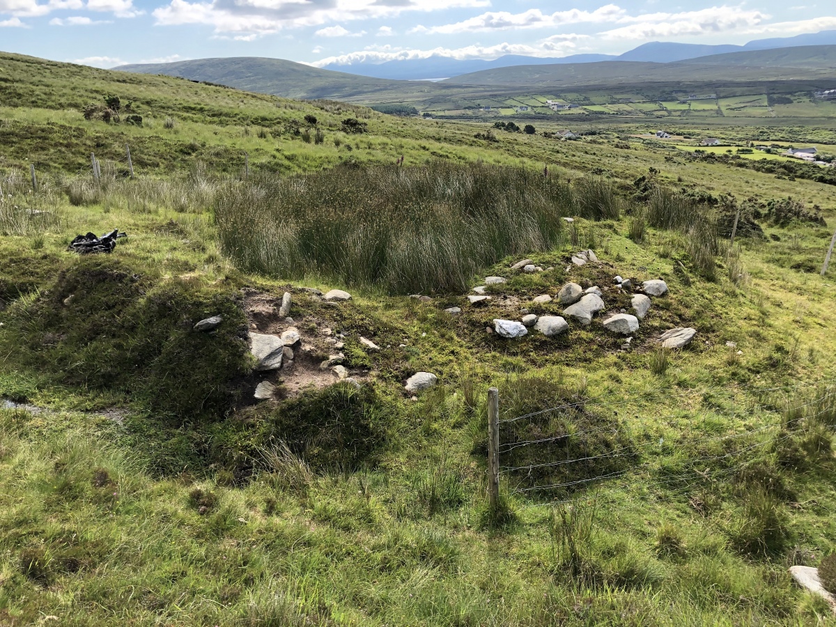 Cromlech Tumulus, Co. Mayo | Megalithic Portal
