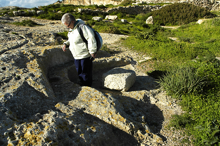 Wardija Ta'San Ġorġ [Gebel Ciantar] Ancient Village or Settlement : The ...