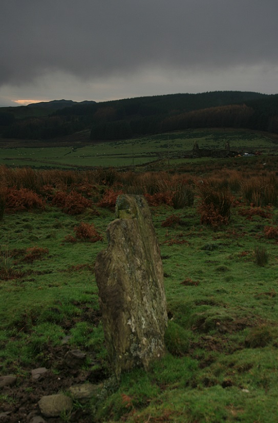 Skeroblin Stone Standing Stone (Menhir) : The Megalithic Portal and ...
