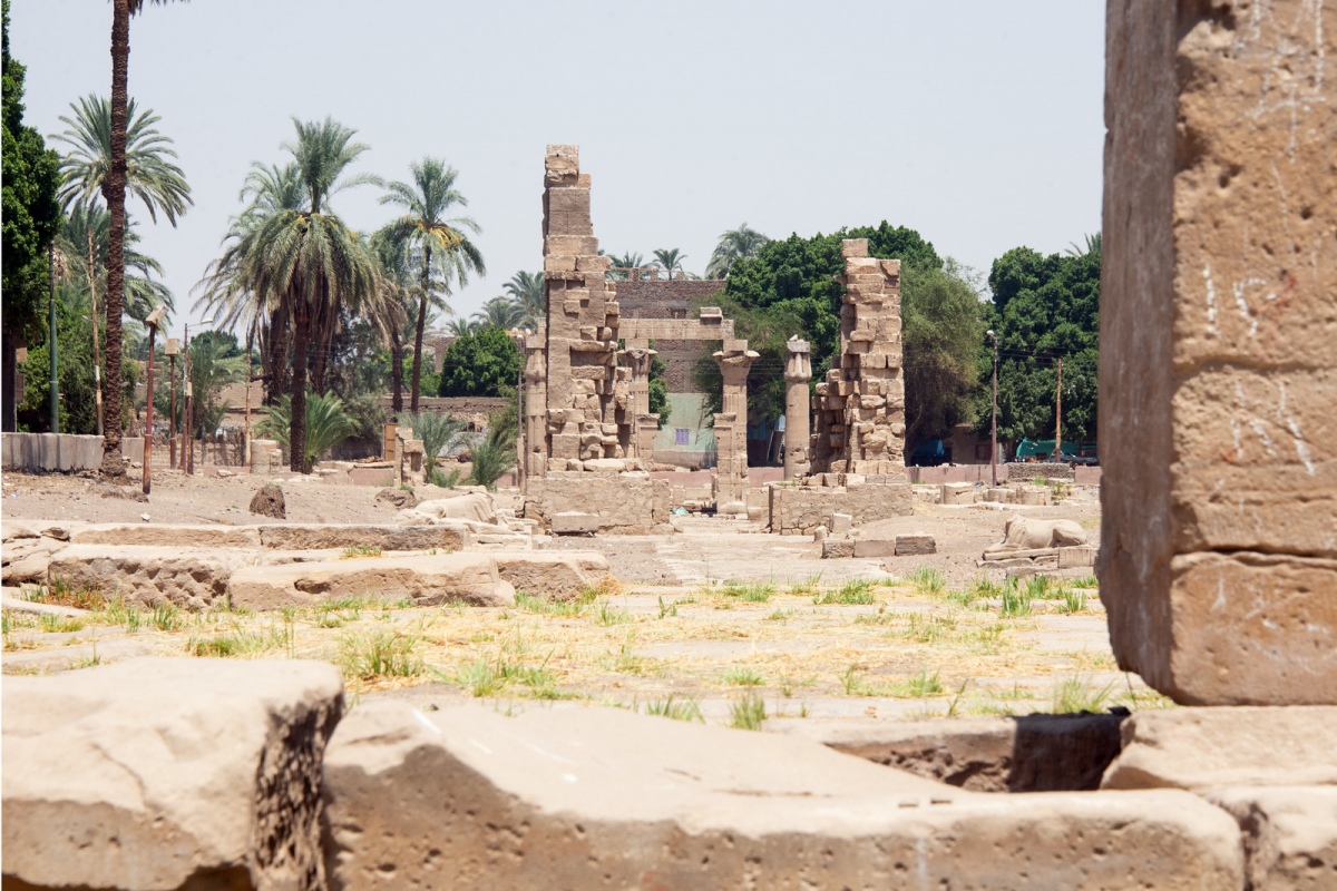 Madamut Temple of Montu [Medamut Temple] Ancient Temple : The ...