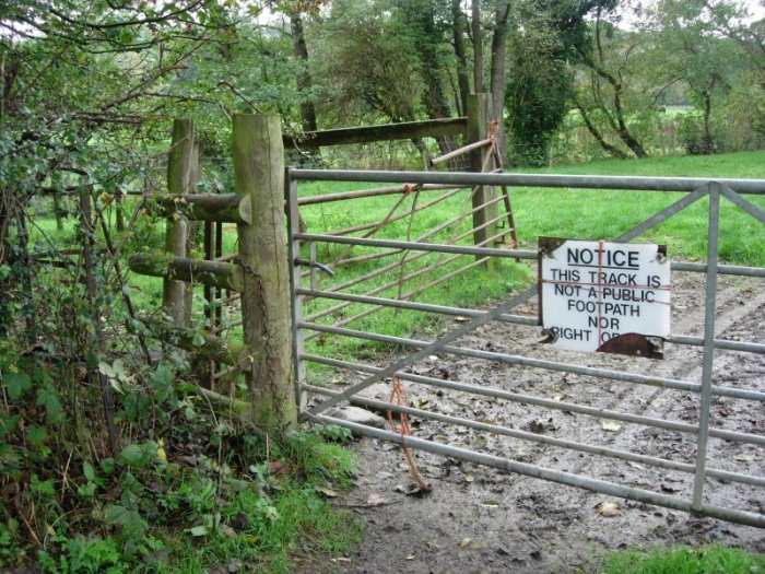 Ffynnon Fair (Trefnant) [St Mary's Well (Cefn Meiriadog)] Holy Well or ...