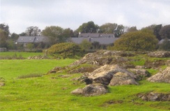Tyddyn-bach, Anglesey (Sir Ynys Mon) | Megalithic Portal