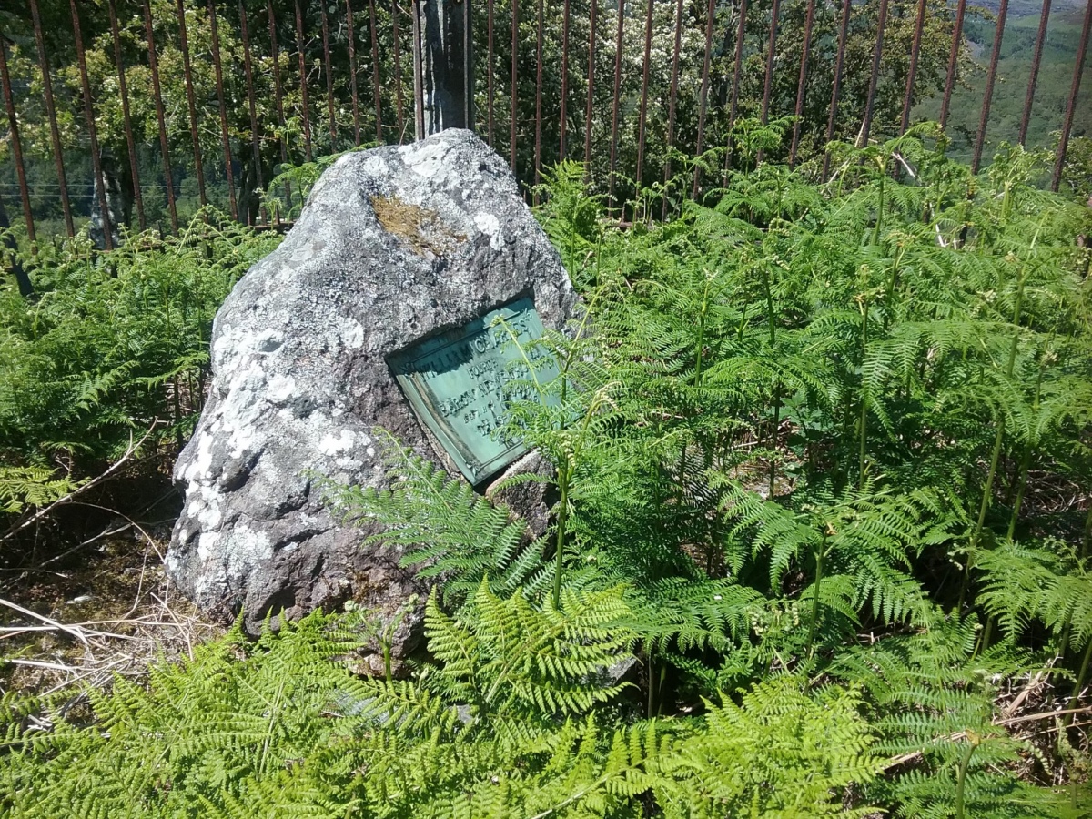 Tomb of the 4th Baron of Newborough, Gwynedd | Megalithic Portal