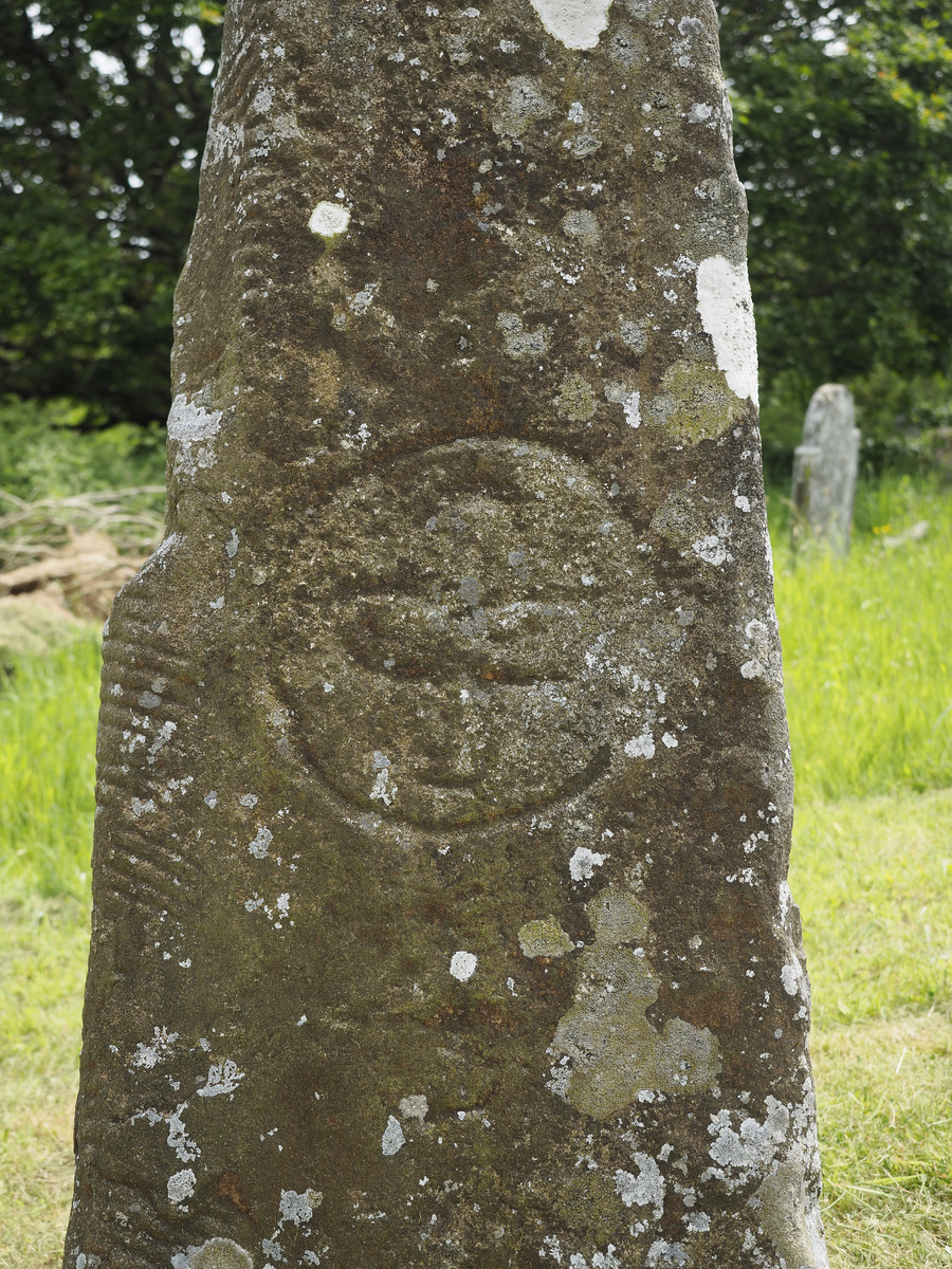 Bridell Churchyard, Pembrokeshire | Megalithic Portal