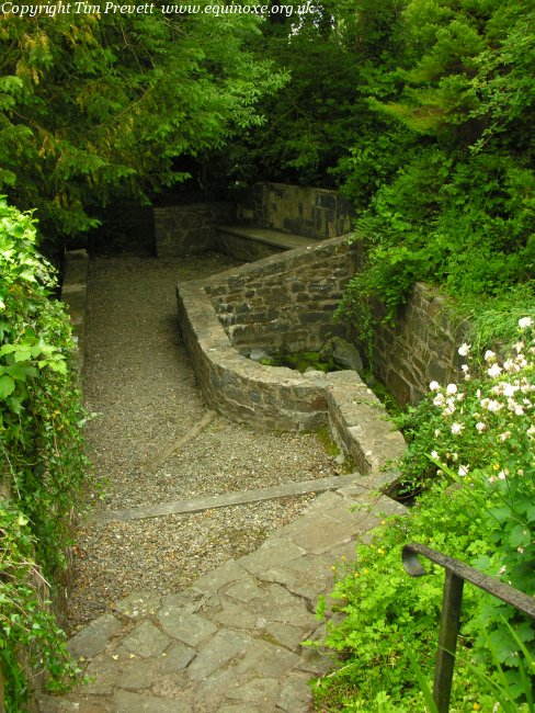 Ffynnon Fair (Llanfair Caereinion) [St Mary's Well, Ffynnon yr Eglwys ...